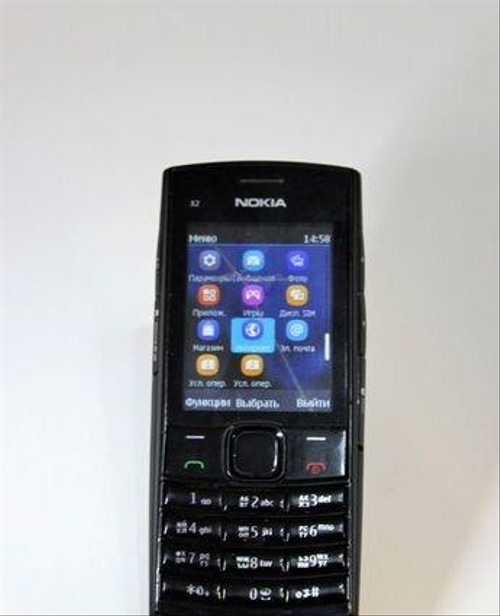 Мобильный кнопочный телефон Nokia X2-02
