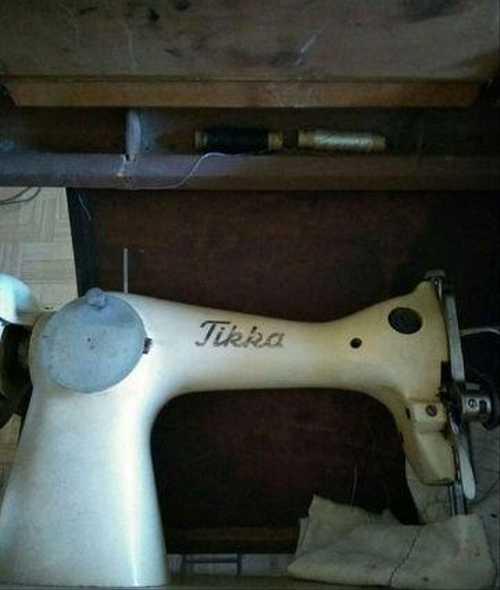 Швейная машина Tirra