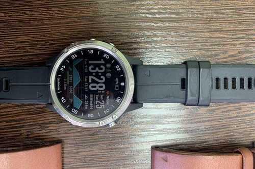 Часы Garmin D2 Delta