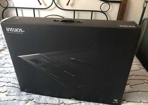 Графический планшет wacom intuos 4 m ptk-640
