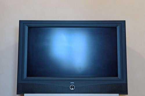 Телевизор loewe xelos 32" б/у с настенным кронштей