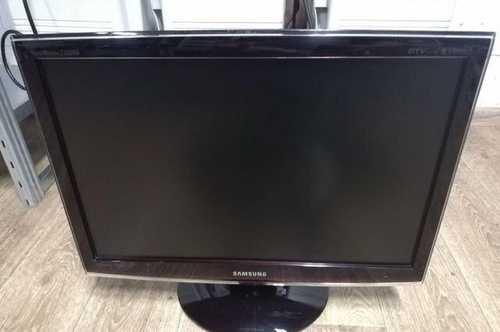 TV Samsung SyncMaster T220HD 22" Монитор