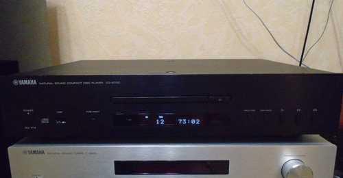 CD-проигрыватель Yamaha CD-S700