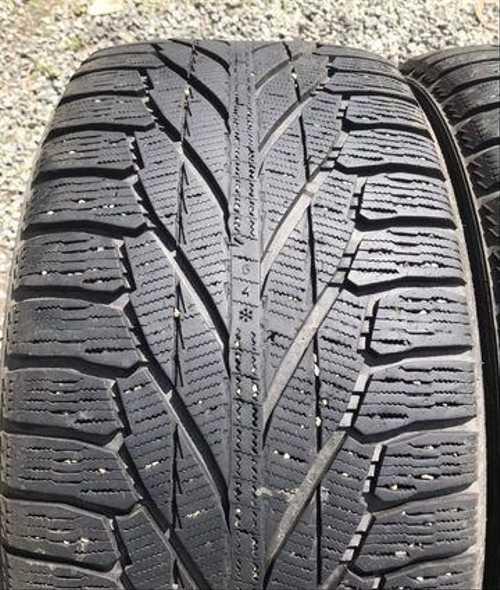 Nokian 275 45 r20