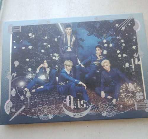 4 mini album Nuest