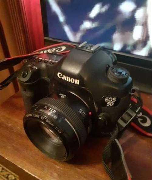 Зеркальный фотоаппарат canon 5 D Mark 3