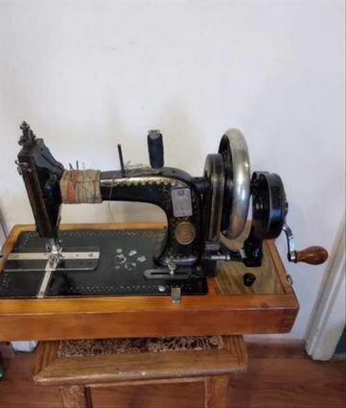 Швейная машина Gritzner Durlach
