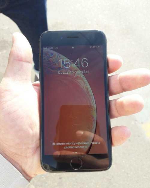 Телефон iPhone