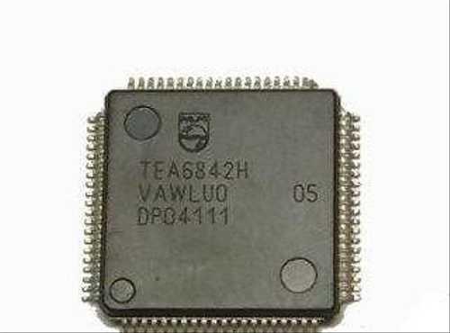 Микросхема TEA6842H (цифровой радио тюнер)