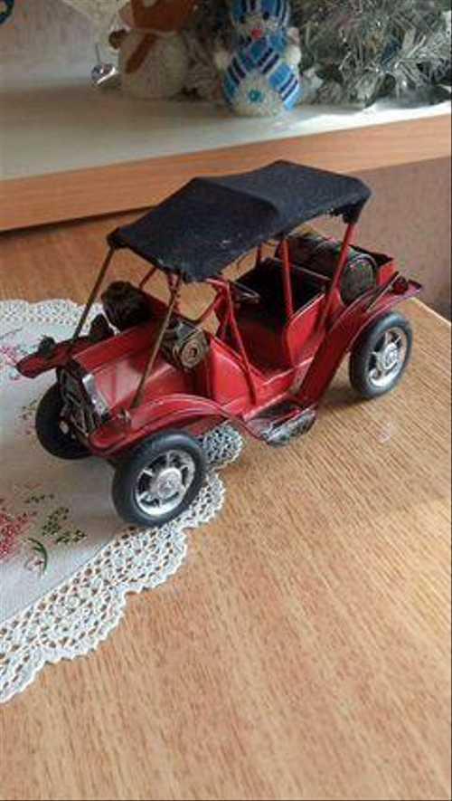 Машинка сувенир