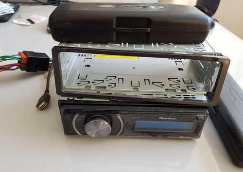 CD MP3 USB магнитола Pioneer DEH-P6000UB