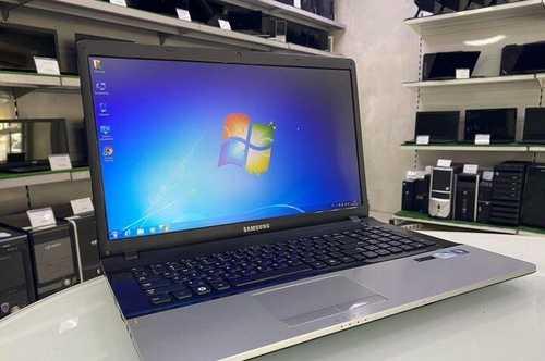 Ноутбук Samsung NP300E7A-S01RU