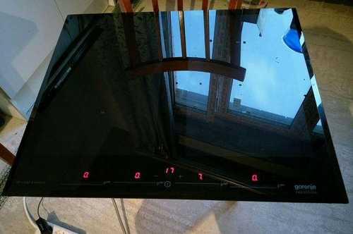 Варочная поверхность индукционная Горенье