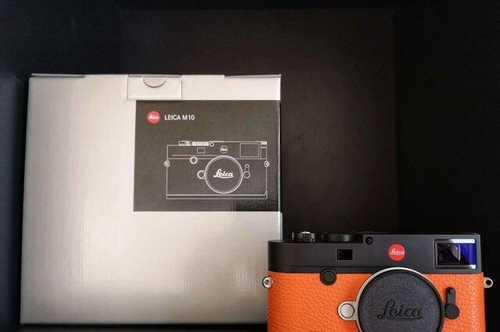 Цифровая фотокамера Leica M10