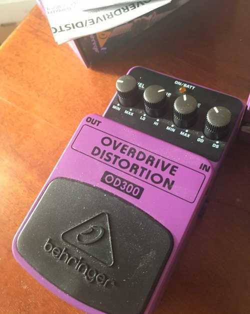Behringer OD-300 overdrive distortion гитарная пед