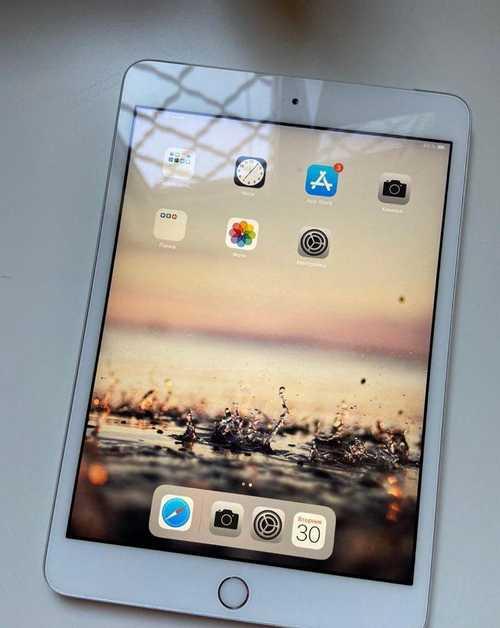 iPad mini 3 диагональ 7.9 cellur wifi 16g
