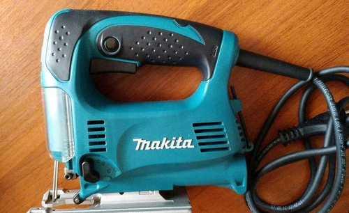 Электро лобзик Makita 4329
