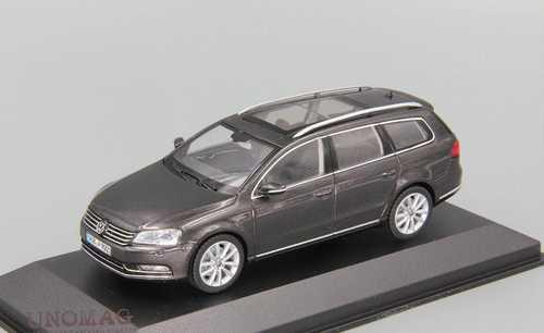 1:43 Volkswagen Passat Variant B7 2010, dark grey