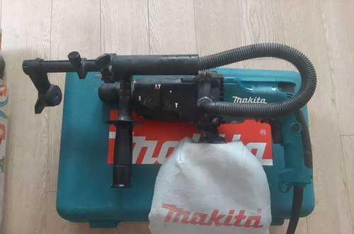 Перфоратор с пылесборником makita HR2432 почти нов