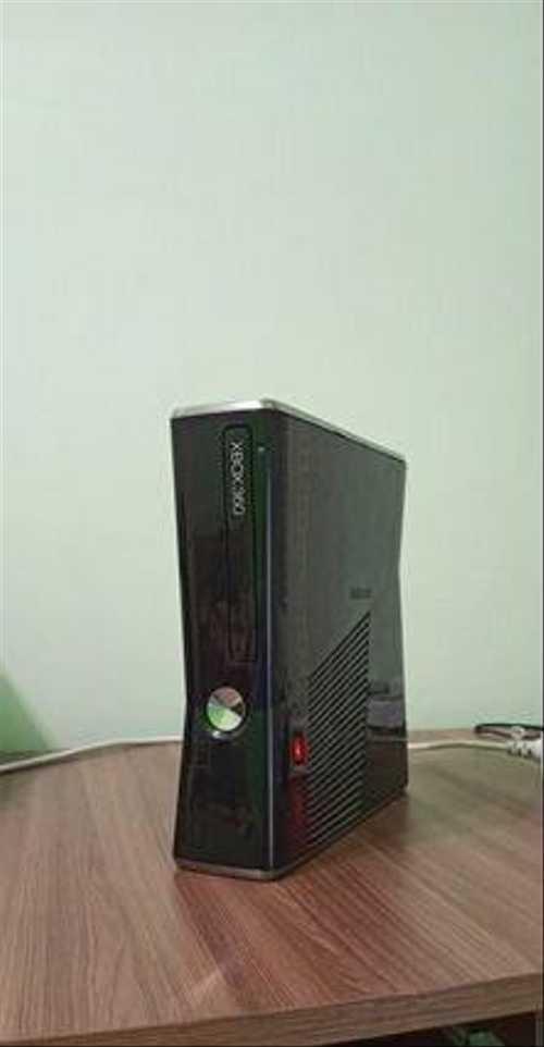 Xbox 360 с играми