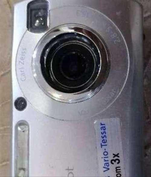 Компактный фотоаппарат