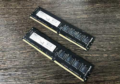 Оперативная память AMD Radeon R7 8GB DDR4 2400MHz