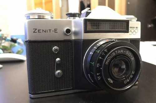Плёночный зеркальный фотоаппарат Zenith-E