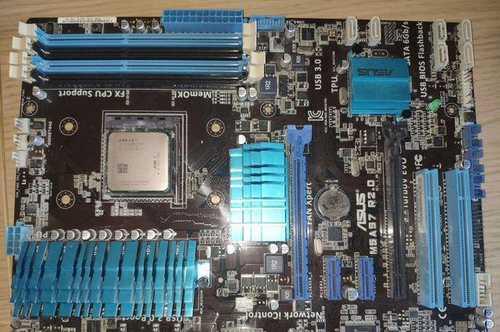 Комплект AMD FX-6300 с материнской платой и операт