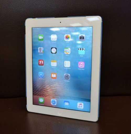 Планшет Apple iPad 2 / 32Gb (A1396)