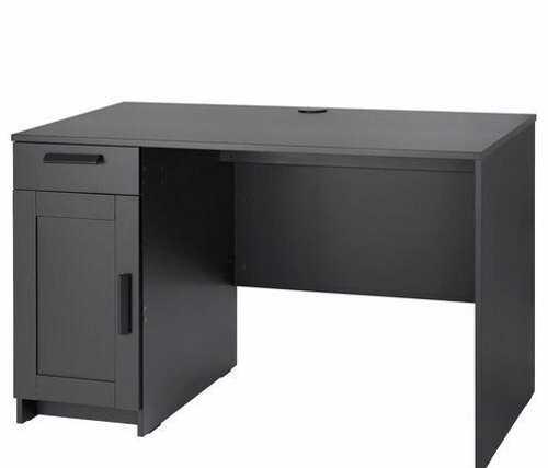 Письменный стол IKEA бримнэс