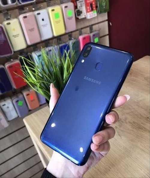 Телефон Samsung m20 на 32