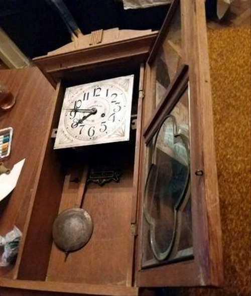 Часы старинные настенные Мозер