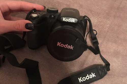 Компактная камера Kodak pixpro AZ421 черный