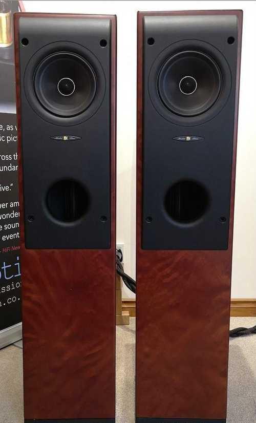 KEF Reference Two колонки