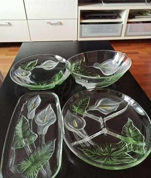 Посуда из цветного стекла. Франция