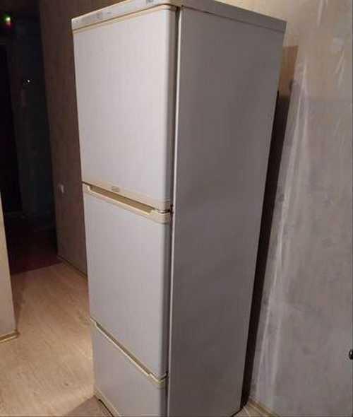 Холодильник трехкамерный stinol 104L No Frost