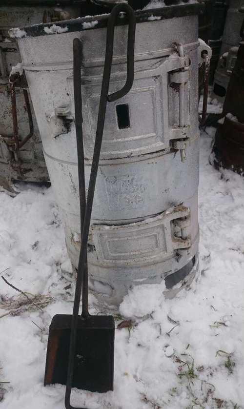 Кочерга и совок