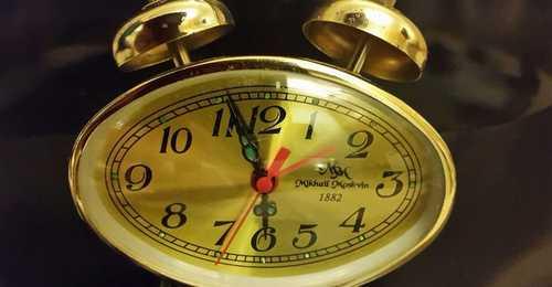Часы -будильник механика, «михаил москвин»