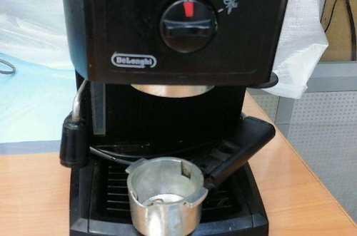 Кофеварка Delonghi ec145 рожковая, капучинатор