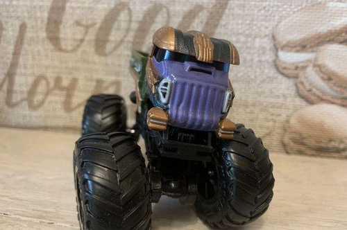 Hot wheels monster trucks Thanos(Marvel)