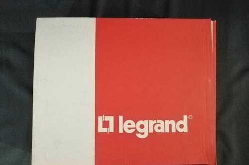 089616 legrand люк на 24 модуля серый крышка для коврового или паркетного покрытия