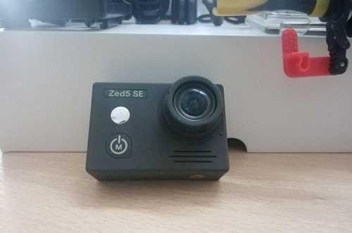 Экшн-камера AC Robin Zed5 в своей коробке (Б2353С