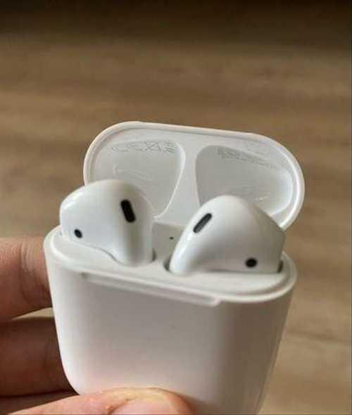 Air Pods 1 Поколения от компании Apple