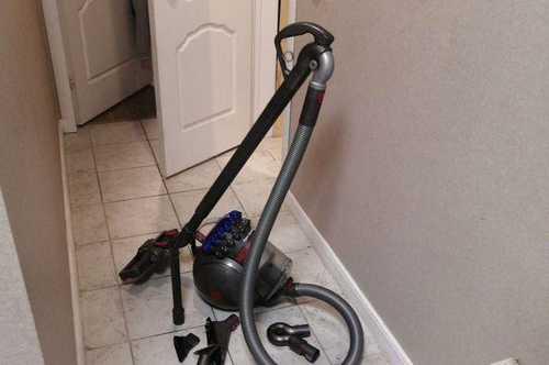 Пылесос Dyson Big Ball Up Top