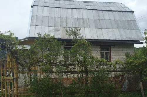 Дача 32 м² на участке 4 сот.