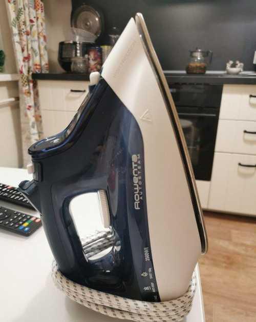 Утюг Rowenta DW4130