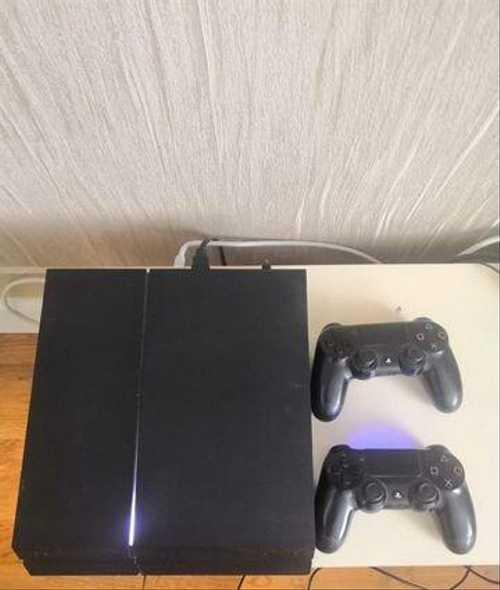Продаю Ps4 и более 60игр, по подписке Пс+70