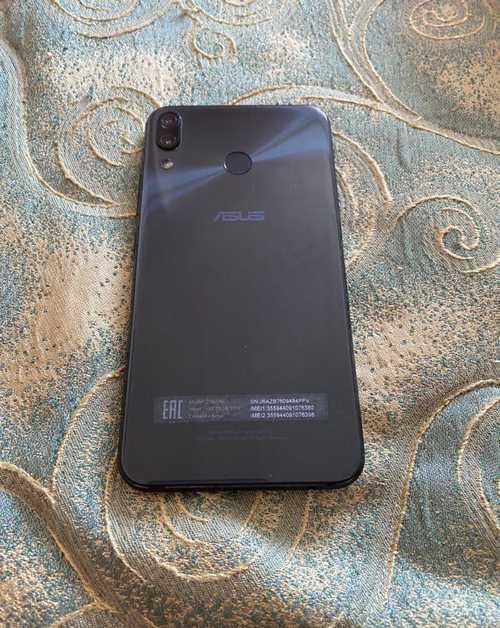Asus zenfone 5z 8Gb/256Gb