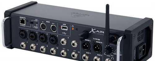 Цифровой микшерный пульт X Air XR12