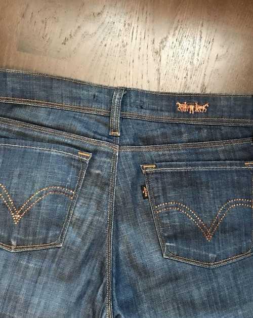 Новые Джинсы Levis со Сваровски